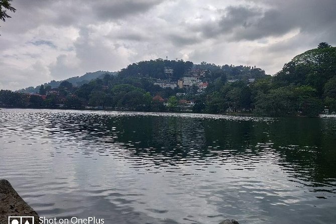 10 Day Round tour In Sri Lanka - FAQs