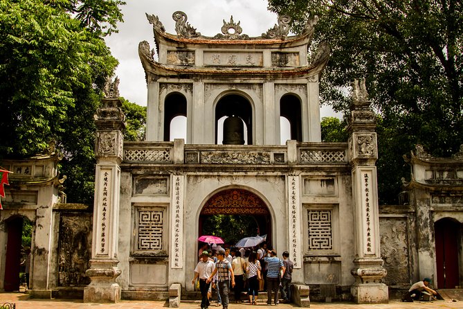 10 Days Cultural Odyssey From South To North Vietnam - Cycling and Food in Hoi An: Hands-On Culture