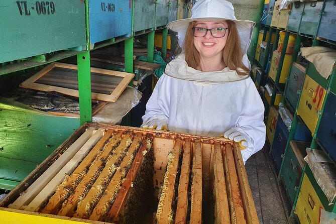 10 hours Private Apiary Tour in Romania - From Bucharest - How the Experience Comes to Life