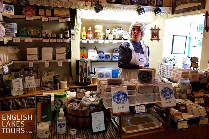 10 Lakes Winter Scenic Tour - Expert Guide - Photo Stops - Magnificent Locations - What to Expect on the Tour