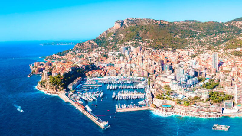 10-minute panoramic flight from Monaco - The Itinerary Breakdown and Why It’s Special