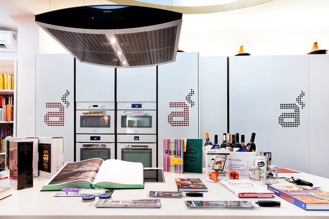 10 Tapas Cooking Class Experience in Madrid - Preparing for the Experience