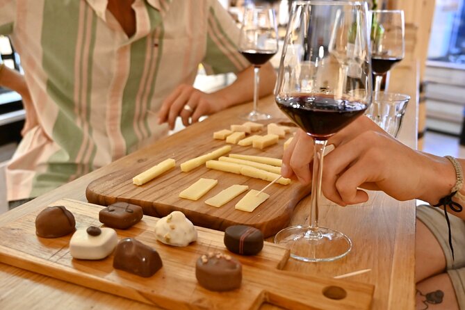 10 Taste Private Amsterdam Food Tour Review - About Your Stay