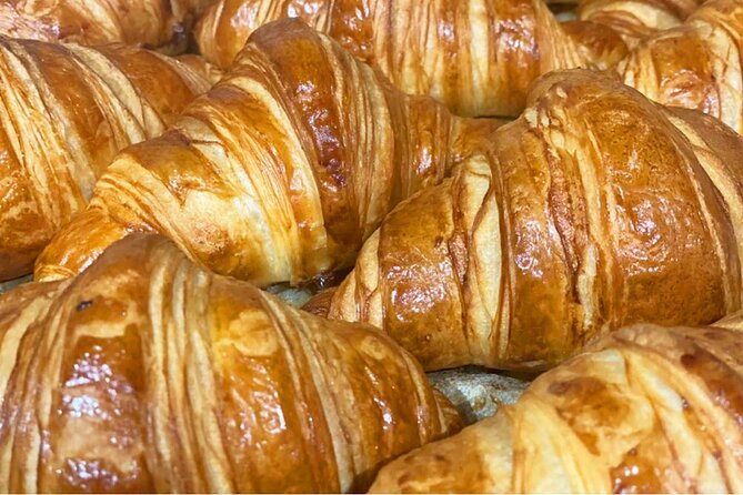 10+ tastings Gourmet Food & Wine Tour in the Heart of Paris - Authenticity and Quality: What Travelers Are Saying