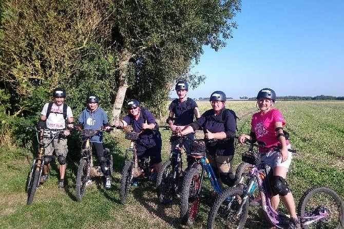 "100% emotion" ride on an all-terrain electric scooter - Key Points