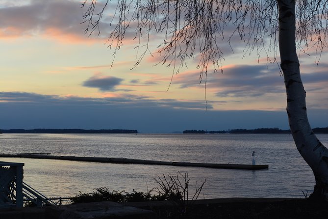 1000 Islands Sunset Cruise From Clayton, NY - Meeting Point and Accessibility Features