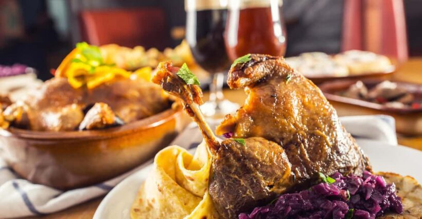 1000 years of history! Evening walking foodie tour - An Authentic Taste of Prague’s History and Flavors