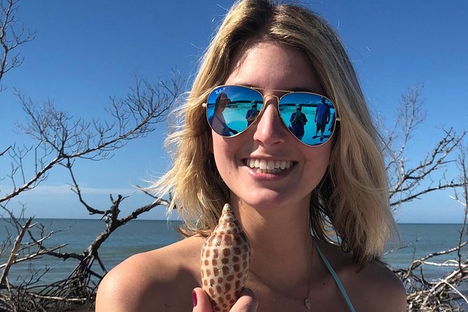 10,000 Islands Excursion Small-Group 3.5 Hour Dolphin & Shelling Boat Tour - Shelling Experience on an Uninhabited Island