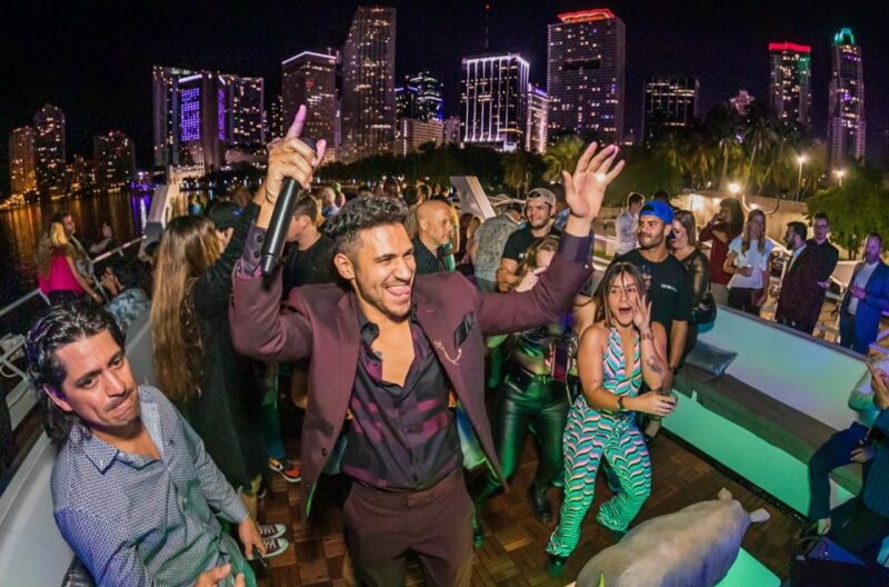 100ft 200 passenger 3 story mega yacht w open bar at Bayside - Practical Tips for Participants