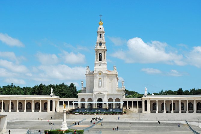 11-Day Portugal and Andalucia Guided Tour from Madrid - Why This Tour Offers Great Value