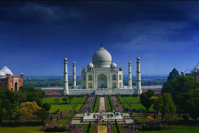 12-Hour Agra Day Trip from Lucknow - What We Love and What to Consider