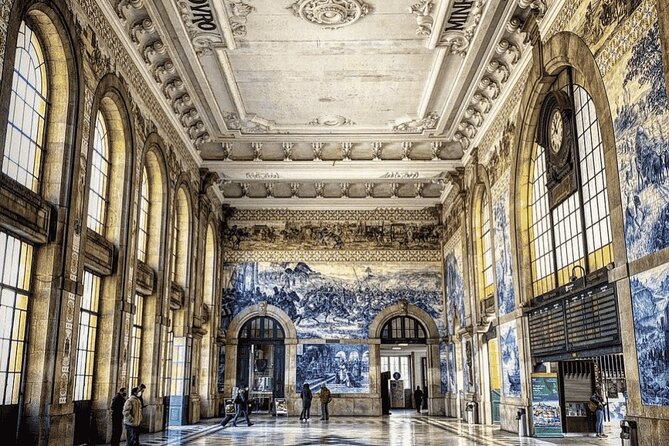 12h Porto Tour from Lisbon in Mercedes de Luxo - FAQ