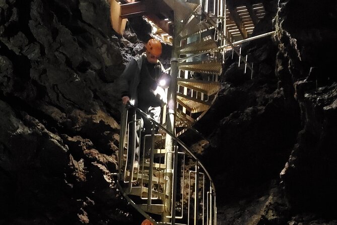 13-DAY Iceland Geology Adventure Guided Tour From Reykjavík - Frequently Asked Questions