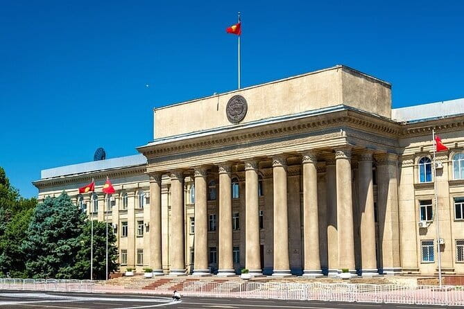 14 Day Epic Kyrgyzstan Trek in Tian Shan and Pamir Alay Mountains - Who Should Consider This Tour?