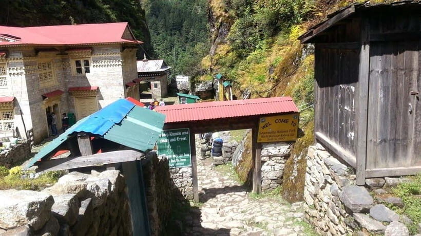 14-Day Gokyo Lakes Trek with Guide - Introduction