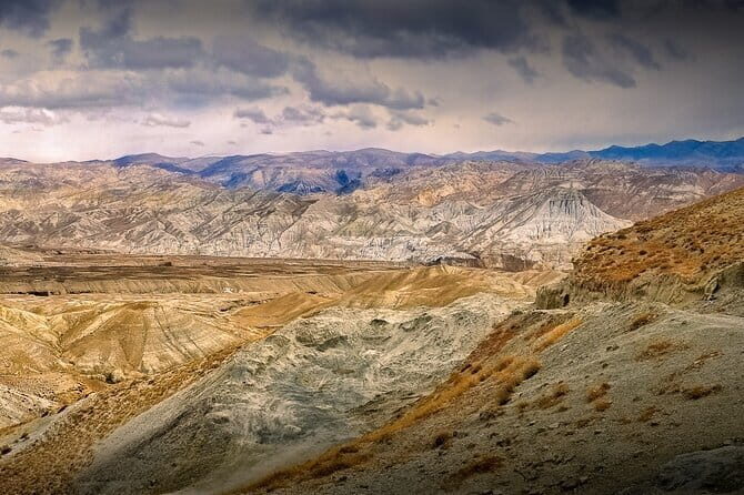 14-Day Private Guided Photo Tour of Kathmandu and Upper Mustang - Exploring the Kathmandu Valley