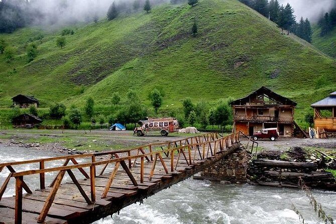 15-Days Leh Private Tour from Srinagar with Dinner - What Makes This Tour Stand Out
