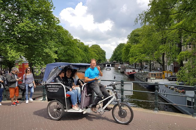 1,5 Hours Amsterdam Rickshaw Tour - Key Attractions Included in the Tour