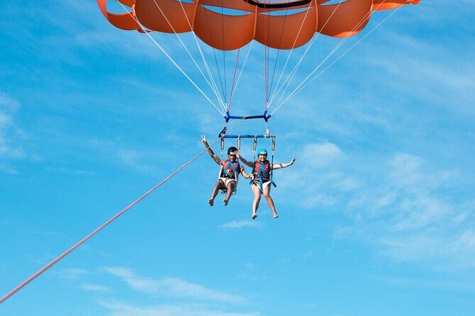 15 minutes Parasailing in Punta Cana - FAQs
