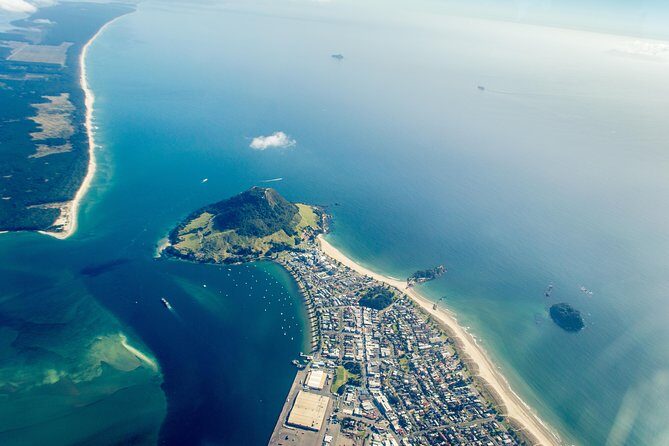 15,000ft Tandem Skydive in Bay of Plenty - An In-Depth Look at the Experience