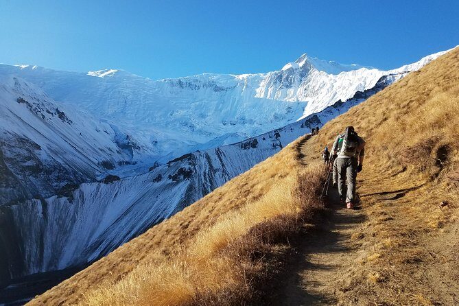 18 days Tilicho Lake and Thorungla Pass trek in Annapurna Region - Crossing Thorung La Pass: The Big Challenge