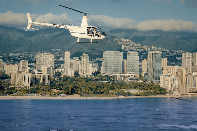 18 Minutes SHARED Helicopter Tour in Honolulu - Detailed Breakdown of the Itinerary