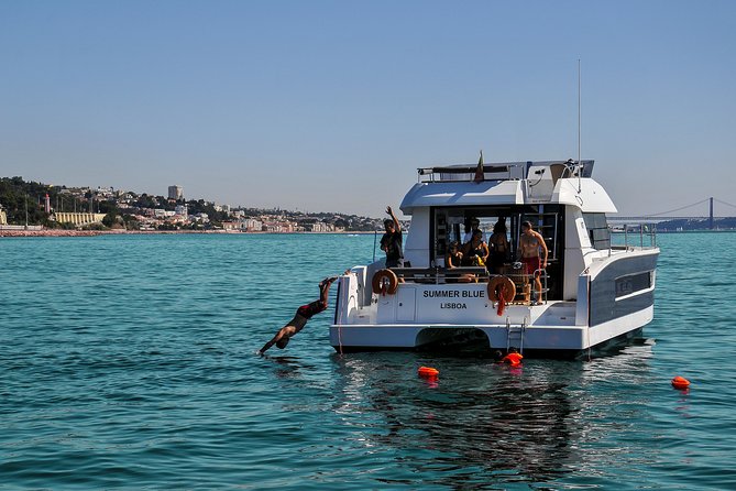 1H Power Catamaran up to 18 People in Lisbon - Exploring Lisbons Waterfront Scenery