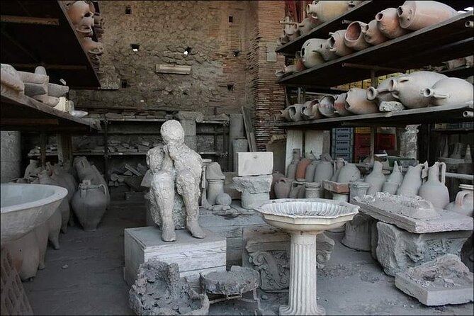 2.00 pm - Pompeii and photos Panoramca di Napoli (Afternoon) - Who Should Consider This Tour?
