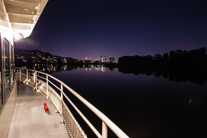 2.5-hour Dinner Cruise on Willamette River - The Sum Up: Who Should Consider This Cruise?