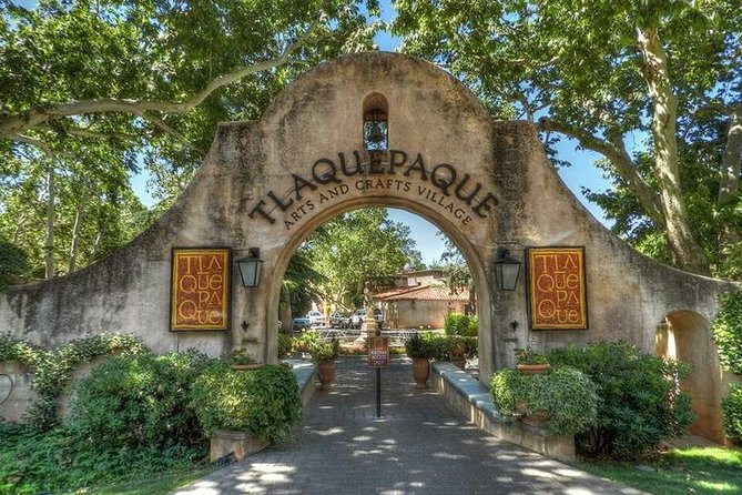 2.5-Hour Sedona Sightseeing Tour With Sedona Hotel Pickup - Pricing and Booking