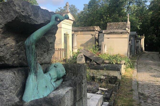 2.5 Hour Walking Tour of Père Lachaise Cemetery from Paris - Why Choose This Père Lachaise Cemetery Tour?