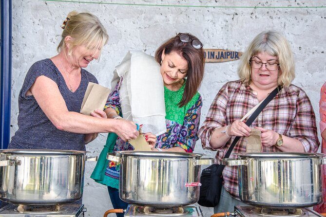 2.5 Hours Natural Dyeing Workshop in Rajasthan - FAQs