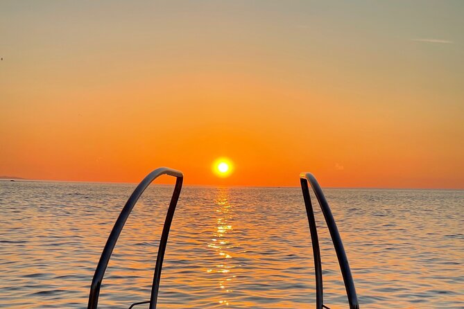 2 Bays, Mornings, Afternoons, Sunset With a Glass of Cava - Guest Experiences and Reviews