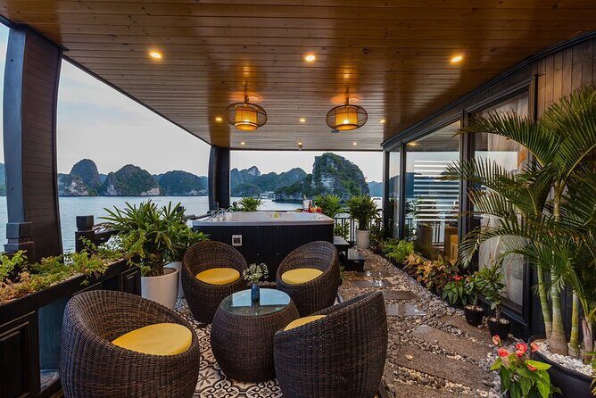 2-day 1 night La Regina Legend Cruise 5 star - Visit Halong Bay and Lan Ha Bay - A Deep Dive into the Experience