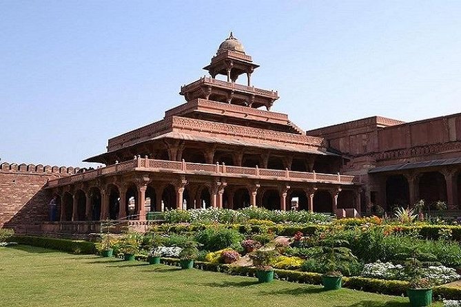 2-Day Agra Fort and Taj Mahal Guided Tour from Delhi Airport - Who Should Consider This Tour?