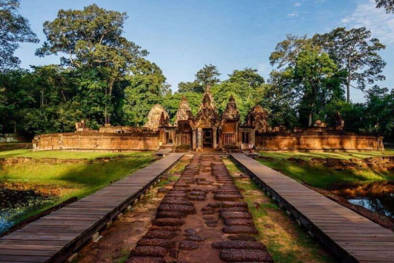 2-Day Angkor Tour with Sunrise, Sunset & Banteay Srei temple - Who Should Consider This Tour?