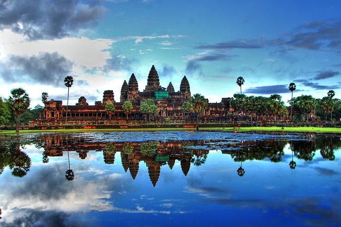 2-Day Angkor Wat & Tonle Sap Tour - Day 1: Exploring Angkor’s Classics and Hidden Corners