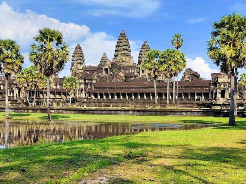 2 Day Cambodia Private Guided Tour in Angkor Temples - Key Points