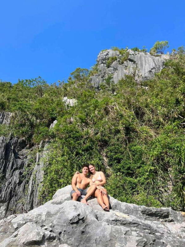 2-Day Cat Ba Island and Lan Ha Bay Luxury Group Tour - Key Points