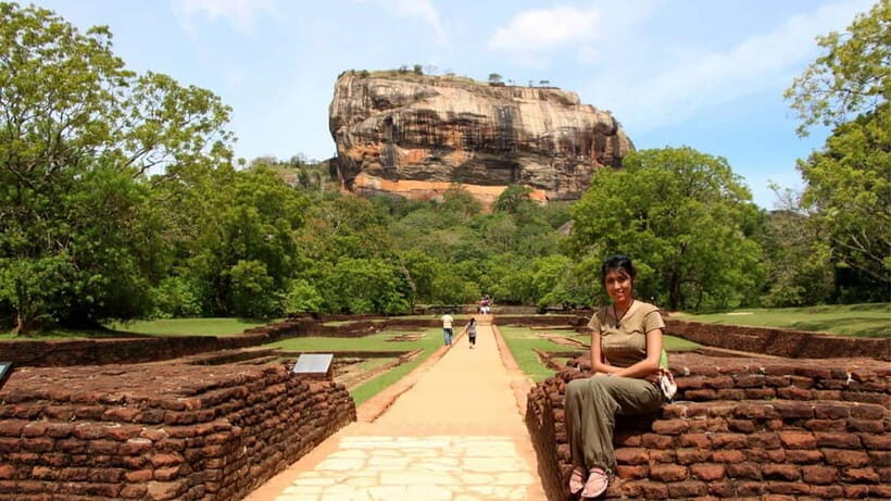 2-Day Cultural & Wildlife Tour to Sigiriya & Minneriya - Rural Life and Cultural Insights