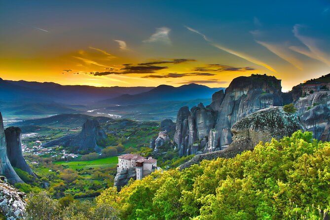 2-Day Delphi Meteora Tour From Athens - Scenic Drive Through Central Greece