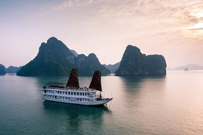 2-Day Explore the Beauty of Bai Tu Long on Garden Bay Cruises - Exploring the 2-Day Bai Tu Long on Garden Bay Cruises: An In-Depth Review