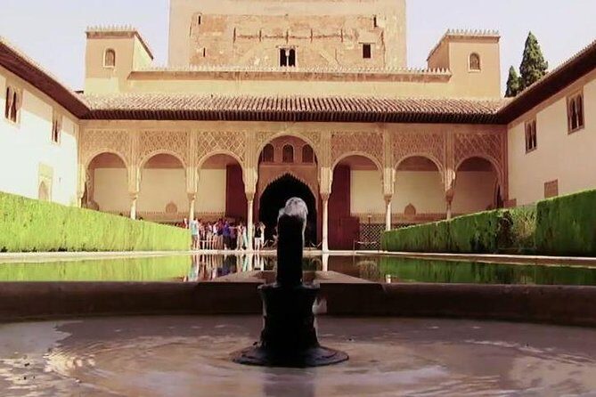 2-Day Granada Tour from Seville Including Skip-the-Line Access to Alhambra Palace and Arabian Baths - Exploring the Itinerary: What’s in Store?