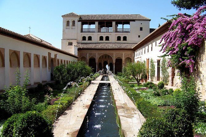 2-Day Granada Tour from Seville Including Skip-the-Line Access to Alhambra Palace and Arabian Baths - FAQ