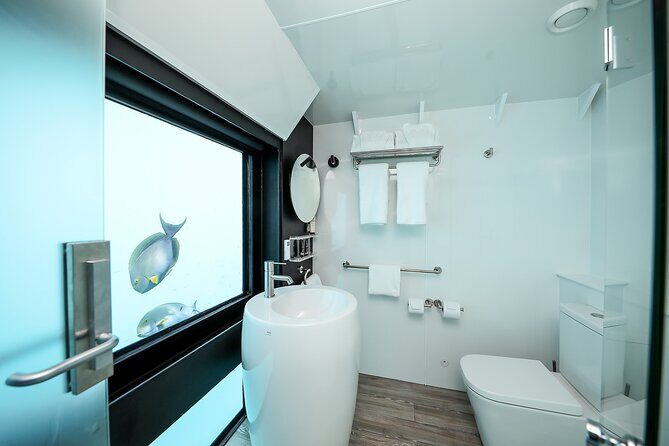 2 Day Great Barrier Reef "Reefsuites" Experience - Authentic Feedback: What Travelers Say