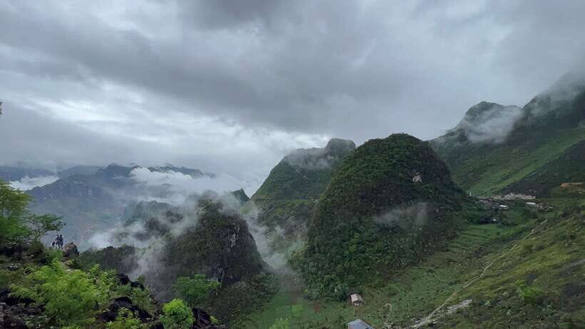 2 Day Ha Giang Loop Motorbike Tour From Hanoi Old Quarter - The Experience: What You Can Expect