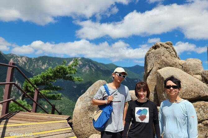 2-Day Hike through the Scenic Valleys of Mt. Seoraksan from Seoul - Detailed Day-by-Day Breakdown of the Tour