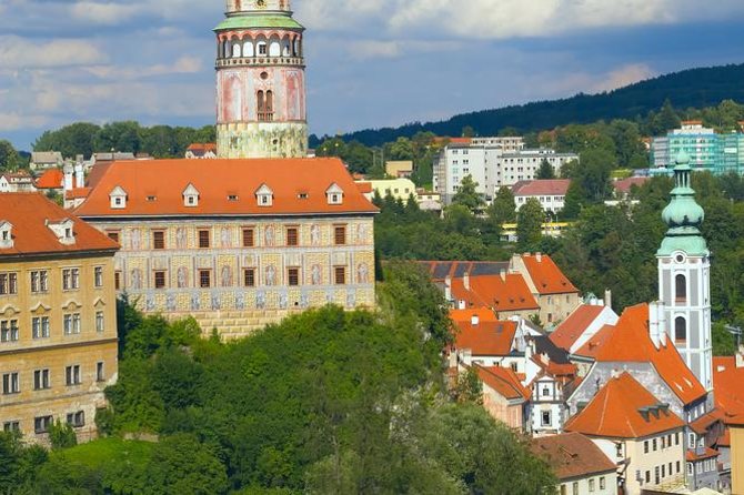 2-Day Hluboka and Cesky Krumlov Tour from Prague - FAQ