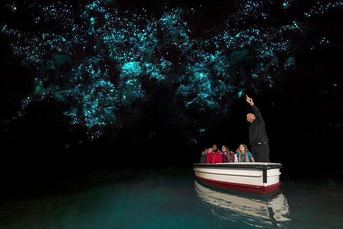 2-Day Hobbiton, Rotorua, Waitomo Caves Tour from Auckland with Accommodation - The Itinerary Breakdown