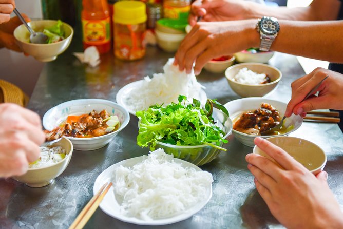 2-Day In Halong Bay Cruise With Transfer From Hanoi - The Experience: What to Expect on the 2-Day Halong Bay Cruise